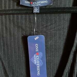 one clothing | Tops | One Clothing Large Nwt 8 Black Cropped Crossover ...